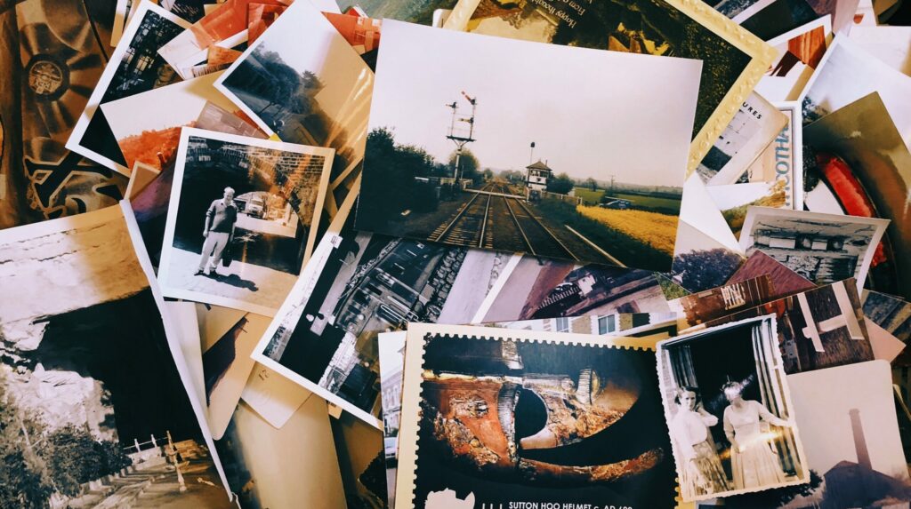 How to Write a Memoir: Examples and a Step-by-Step Guide | Writers.com